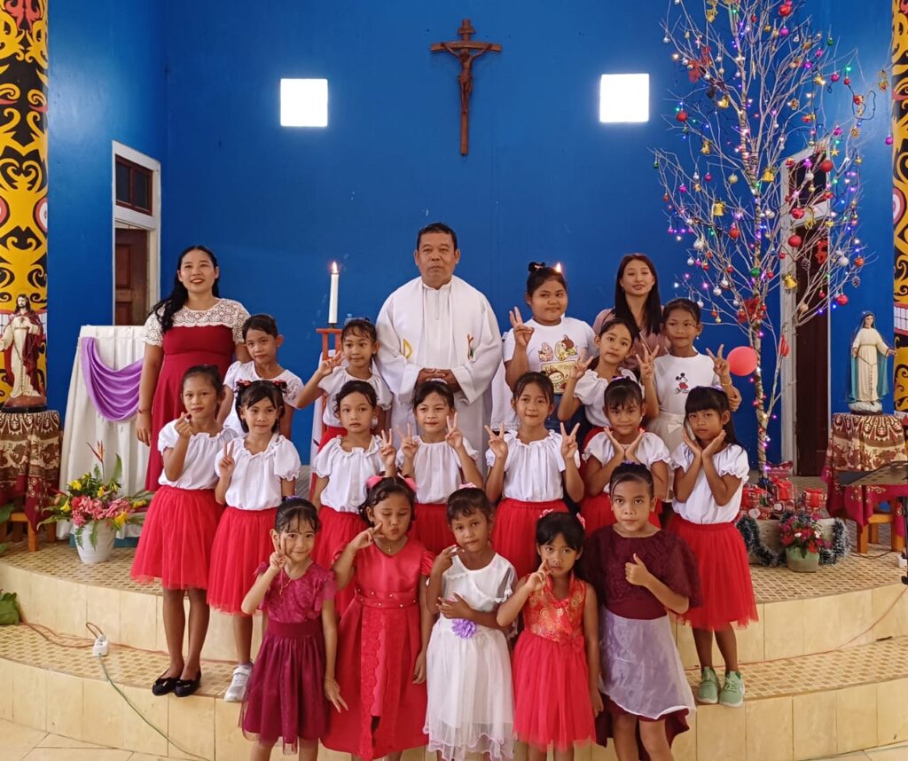 Hari Anak Misioner Sedunia Paroki Monumental Sekadau – KKI-SEKAMI ...